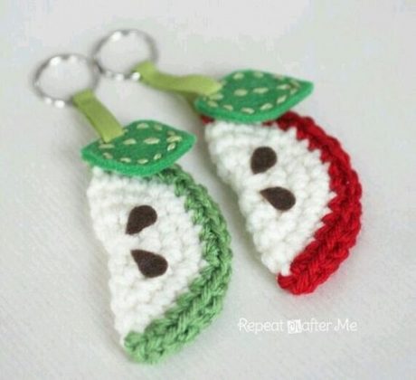13 Super Cute DIY Crochet Keychain Ideas With Free Patterns - Crocht