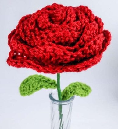 19 DIY Crochet Rose Pattern Ideas - Crocht