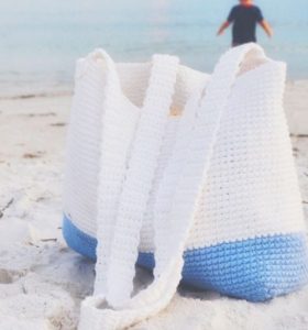 19 Beautiful Crochet Beach Bag Pattern - Crocht