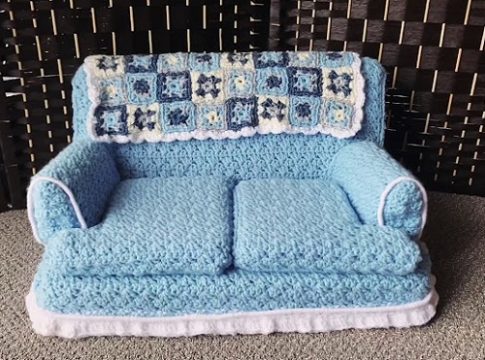 8 Free Crochet Cat Couch Patterns - Crocht