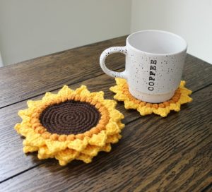 14 Coffee Mug Coasters Free Crochet Patterns - Crocht