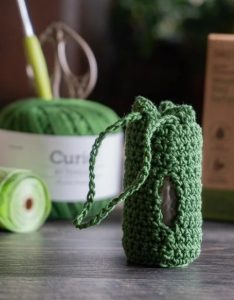7 Free Dog Poop Bag Holder Crochet Patterns - Crocht
