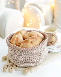 11 Crochet Bread Basket Free Patterns - Crocht