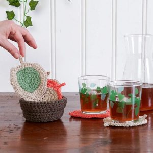 12 Crochet Leaf Coaster Free Patterns - Crocht
